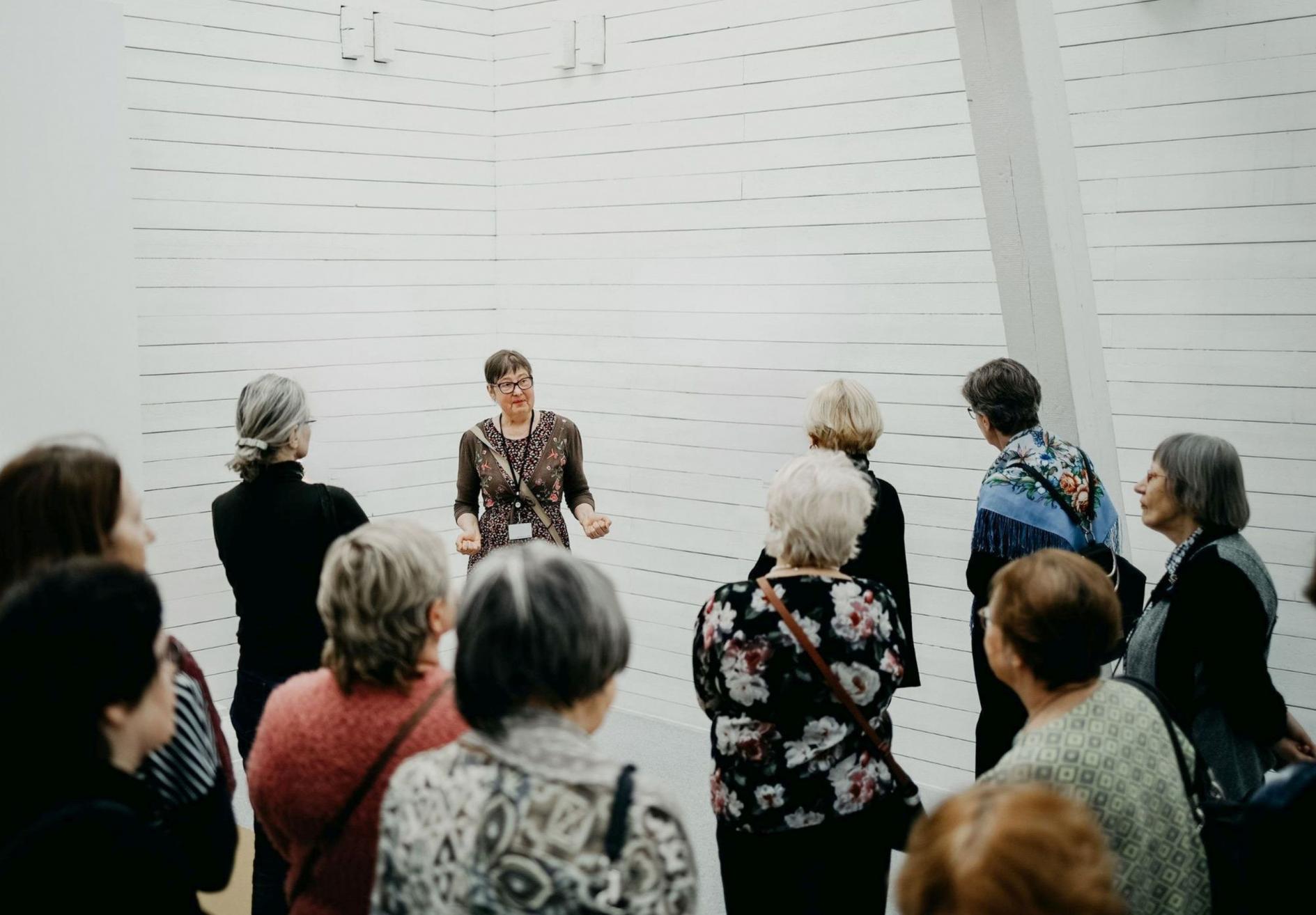 LNMM notiks mākslas terapijas nodarbības jauniešiem un senioriem ...